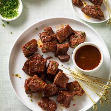 Bite-Size Sweet and Spicy Beef Ribs