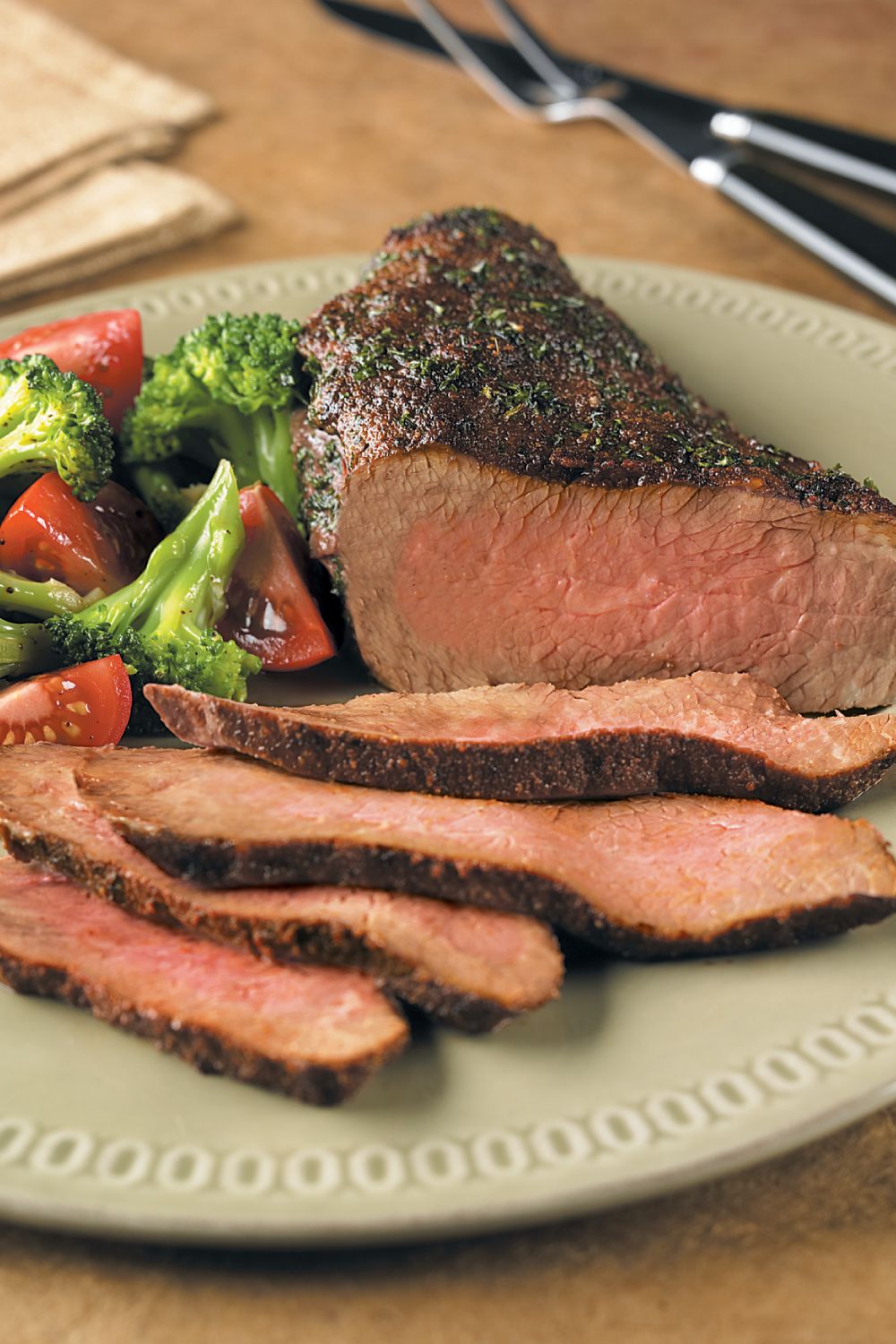 Chili-Crusted Tri-Tip Roast | Beef Loving Texans