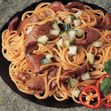 Beef & Pasta with Asian Peanut Sauce