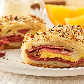 Beefy Breakfast Strudel with Gravy