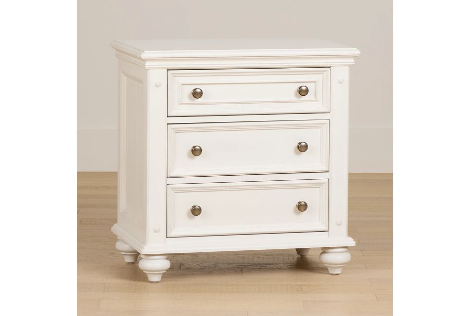 Savannah Ivory 3-drawer Nightstand