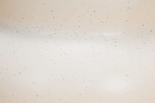 Riverside White Medium Vase (2)