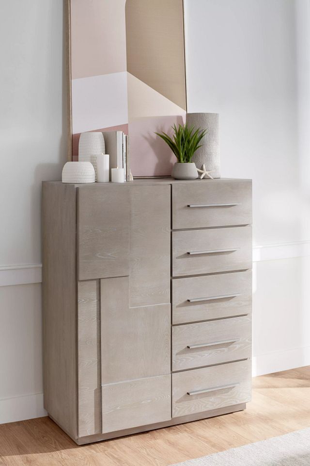 Destination Light Tone Door Dresser (0)