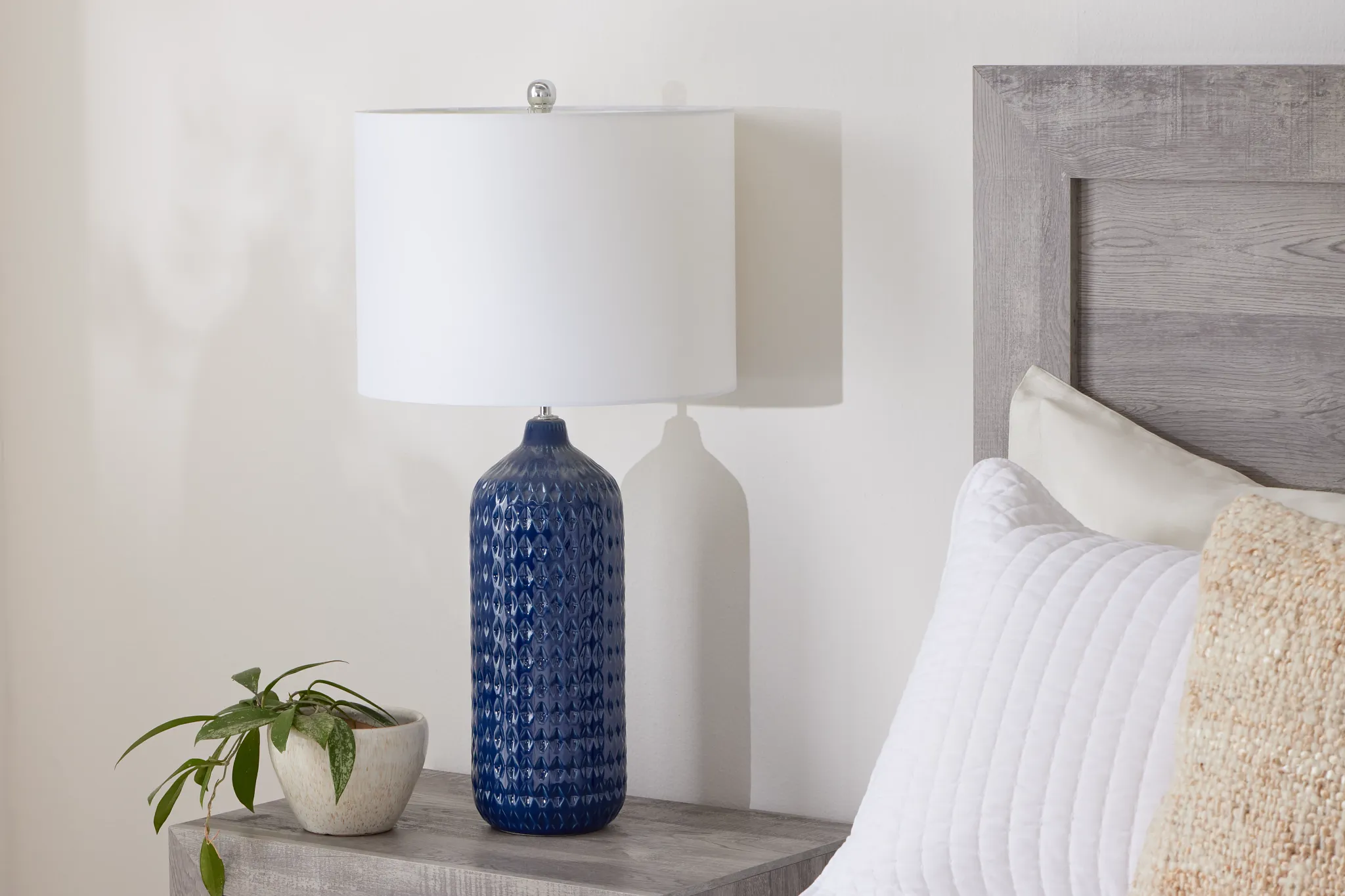 Dallas Dark Blue Table Lamp