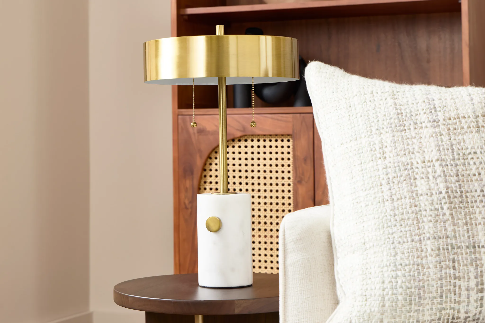 Navo Gold Metal Table Lamp