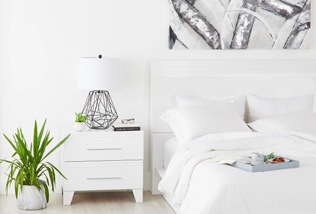 Midtown White Wood Platform Bed