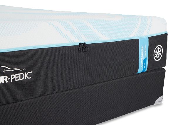 Tempur Pedic Luxebreeze Soft Mattress Set