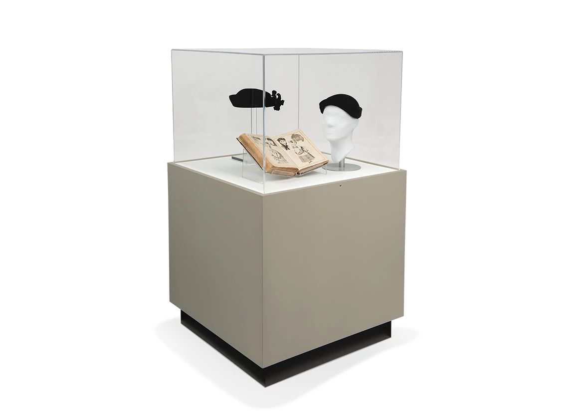 Exhibit Cases, Display Cases, Museum Cases & Showcases | Gaylord Archival