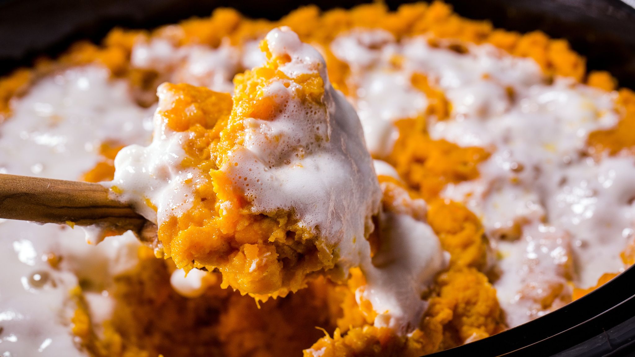 Slow Cooker Mashed Sweet Potatoes with Marshmallows | KBOW